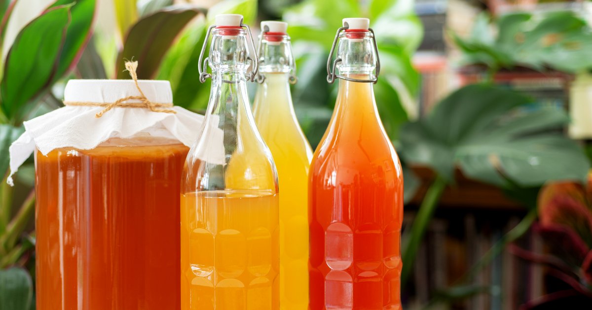 How to Make Homemade Kombucha and Have Fun with Flavors! - Phoenix Helix